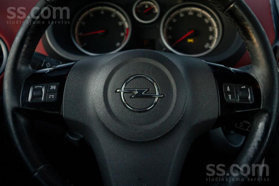 Pelēks Opel Corsa 2008 Jelgava, ar dzinēja tilpumu 1.40 L un nobraukumu 307 tūkst. km par 2800 €, foto 13 vietnē AUTOMOTO.COM.LV