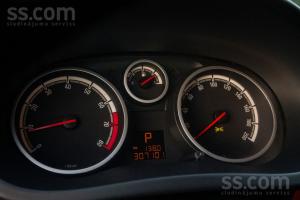 Pelēks Opel Corsa 2008 Jelgava, ar dzinēja tilpumu 1.40 L un nobraukumu 307 tūkst. km par 2800 €, foto 14 vietnē AUTOMOTO.COM.LV