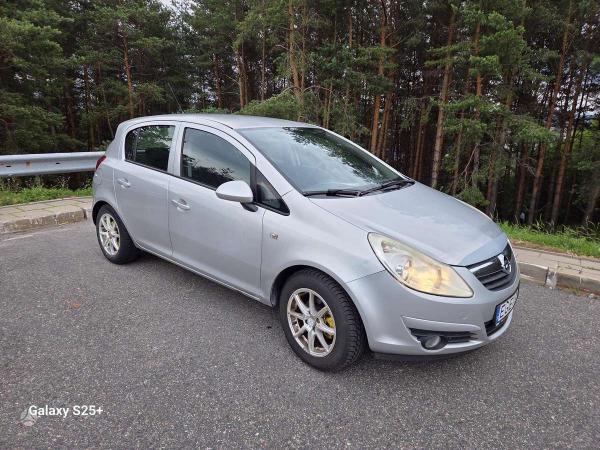 Grey Opel Corsa 2008 in Vilnius, with an engine capacity of 1.36 L and mileage of 108 thousand km for 2300 €, photo 1 on AUTOMOTO.COM.LV