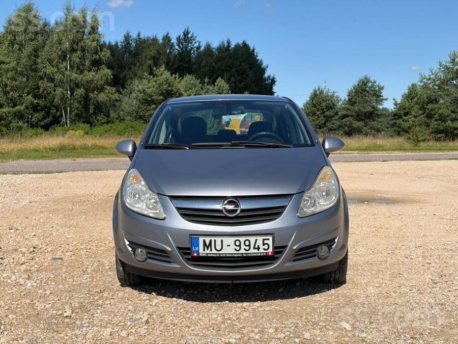 Pelēks Opel Corsa 2008 Rīga, ar dzinēja tilpumu 1.20 L un nobraukumu 113 tūkst. km par 2850 €, foto 3 vietnē AUTOMOTO.COM.LV