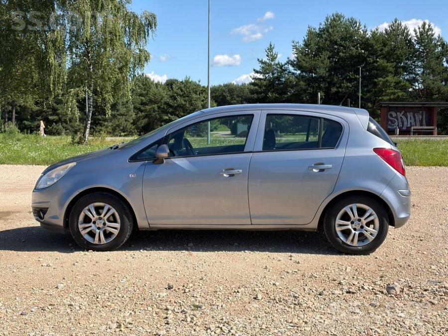 Pelēks Opel Corsa 2008 Rīga, ar dzinēja tilpumu 1.20 L un nobraukumu 113 tūkst. km par 2850 €, foto 8 vietnē AUTOMOTO.COM.LV