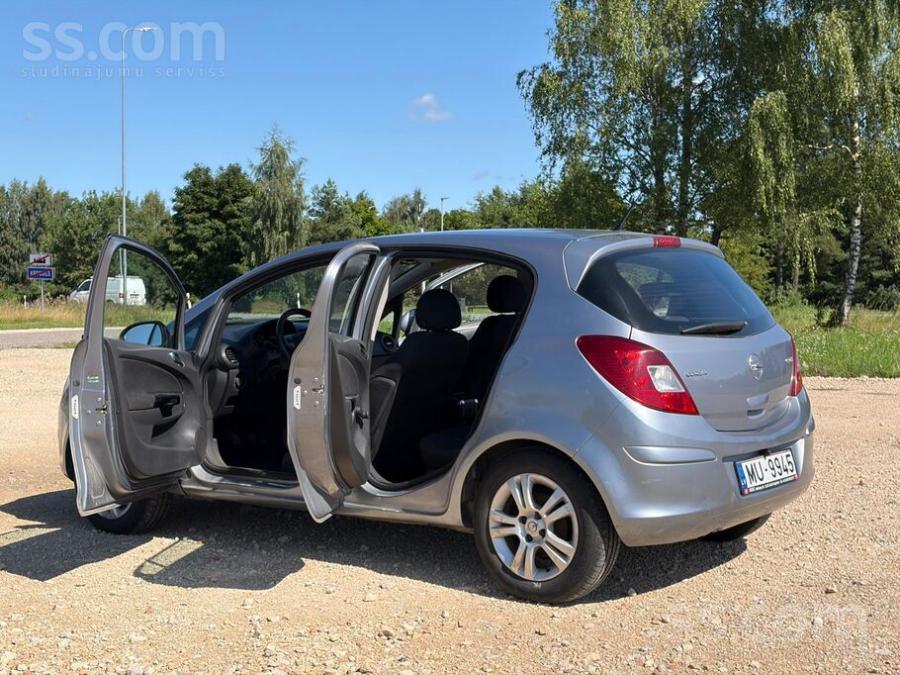 Pelēks Opel Corsa 2008 Rīga, ar dzinēja tilpumu 1.20 L un nobraukumu 113 tūkst. km par 2850 €, foto 10 vietnē AUTOMOTO.COM.LV