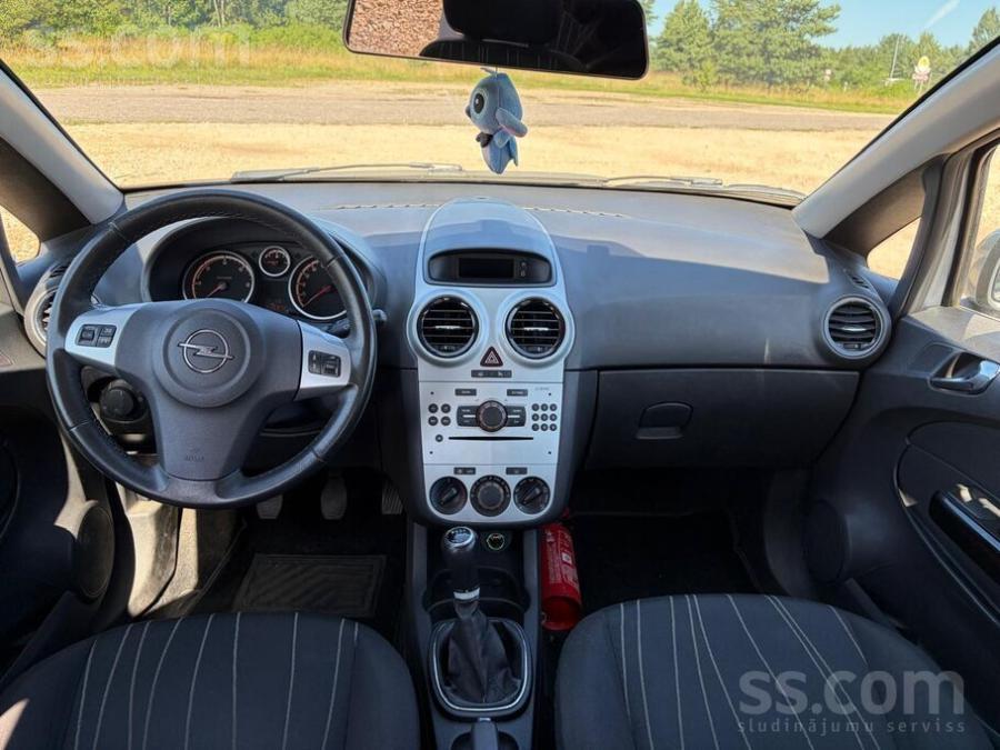Pelēks Opel Corsa 2008 Rīga, ar dzinēja tilpumu 1.20 L un nobraukumu 113 tūkst. km par 2850 €, foto 12 vietnē AUTOMOTO.COM.LV