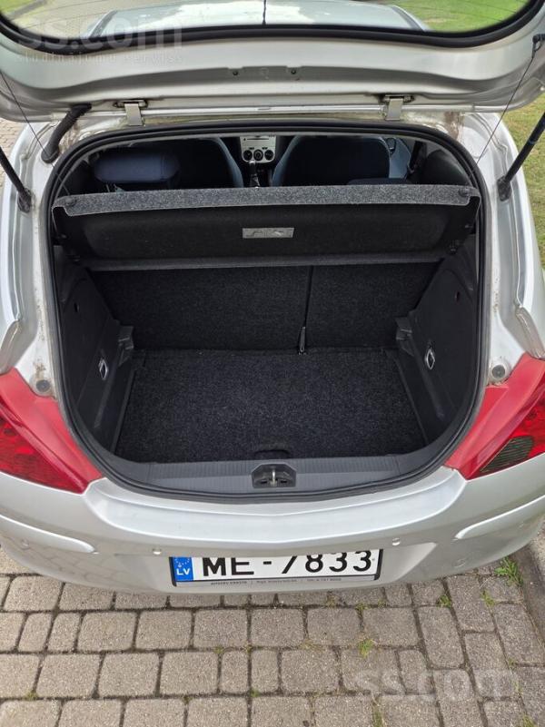 Pelēks Opel Corsa 2008 Ventspils, ar dzinēja tilpumu 1.20 L un nobraukumu 97 tūkst. km par 1800 €, foto 9 vietnē AUTOMOTO.COM.LV