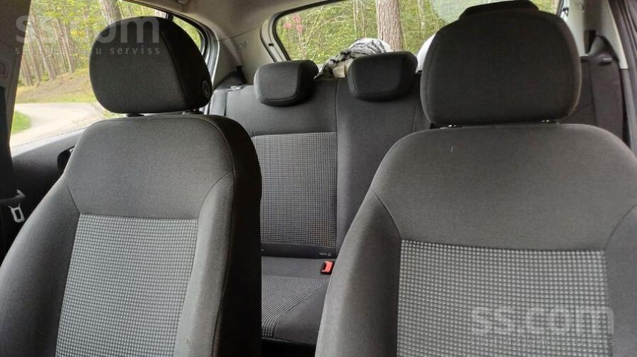Grey Opel Corsa 2008 in Riga, with an engine capacity of 1.20 L and mileage of 195 thousand km for 1350 €, photo 8 on AUTOMOTO.COM.LV