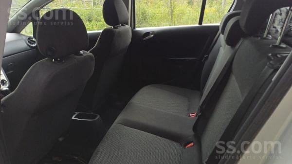 Grey Opel Corsa 2008 in Riga, with an engine capacity of 1.20 L and mileage of 195 thousand km for 1350 €, photo 8 on AUTOMOTO.COM.LV