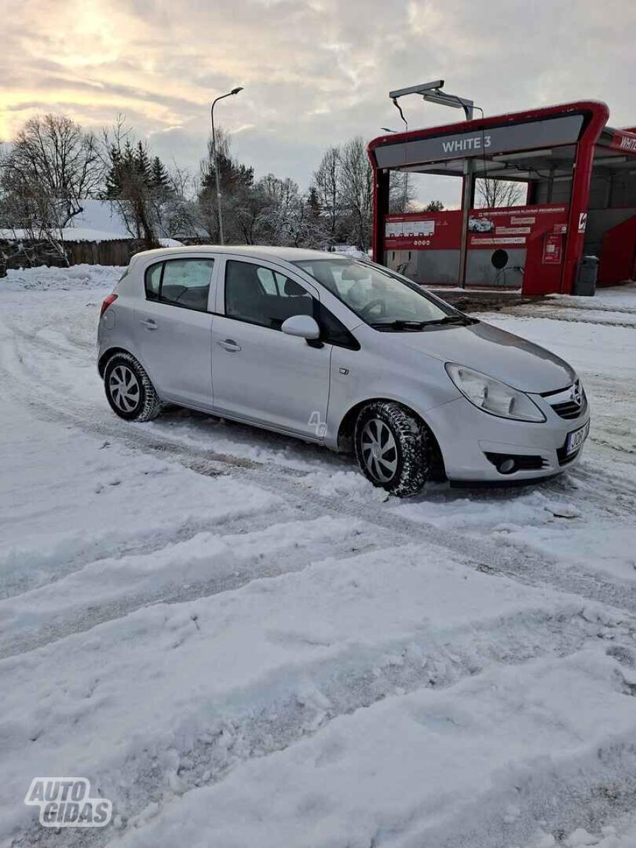 Grey Opel Corsa 2009 in Birzai, with an engine capacity of 1.40 L and mileage of 205 thousand km for 1100 €, photo 3 on AUTOMOTO.COM.LV
