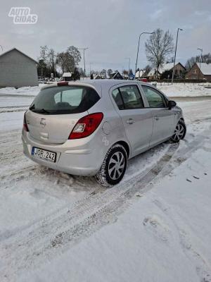 Grey Opel Corsa 2009 in Birzai, with an engine capacity of 1.40 L and mileage of 205 thousand km for 1100 €, photo 4 on AUTOMOTO.COM.LV