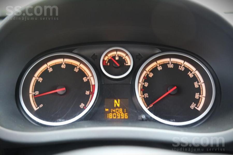 Pelēks Opel Corsa 2009 Rīga, ar dzinēja tilpumu 1.20 L un nobraukumu 181 tūkst. km par 2495 €, foto 7 vietnē AUTOMOTO.COM.LV