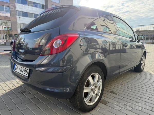 Pelēks Opel Corsa 2010 Rīga, ar dzinēja tilpumu 1.40 L un nobraukumu 0 tūkst. km par 2100 €, foto 6 vietnē AUTOMOTO.COM.LV