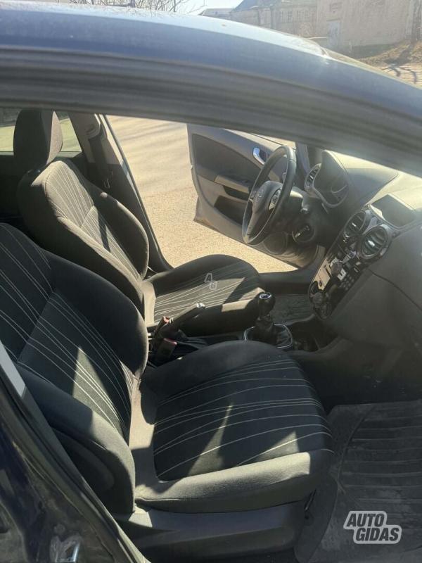 Pelēks Opel Corsa 2010 Šauļi, ar dzinēja tilpumu 1.40 L un nobraukumu 230 tūkst. km par 1399 €, foto 6 vietnē AUTOMOTO.COM.LV