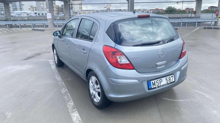Grey Opel Corsa 2010 in Vilnius, with an engine capacity of 1.25 L and mileage of 181 thousand km for 2000 €, photo 8 on AUTOMOTO.COM.LV
