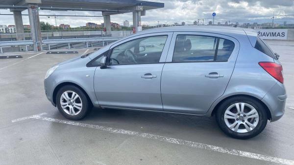 Pelēks Opel Corsa 2010 Viļņa, ar dzinēja tilpumu 1.25 L un nobraukumu 181 tūkst. km par 2000 €, foto 8 vietnē AUTOMOTO.COM.LV