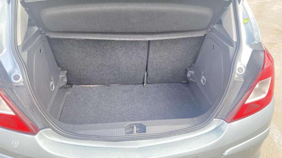 Grey Opel Corsa 2010 in Vilnius, with an engine capacity of 1.25 L and mileage of 181 thousand km for 2000 €, photo 12 on AUTOMOTO.COM.LV