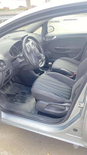 Grey Opel Corsa 2010 in Vilnius, with an engine capacity of 1.25 L and mileage of 181 thousand km for 2000 €, photo 14 on AUTOMOTO.COM.LV