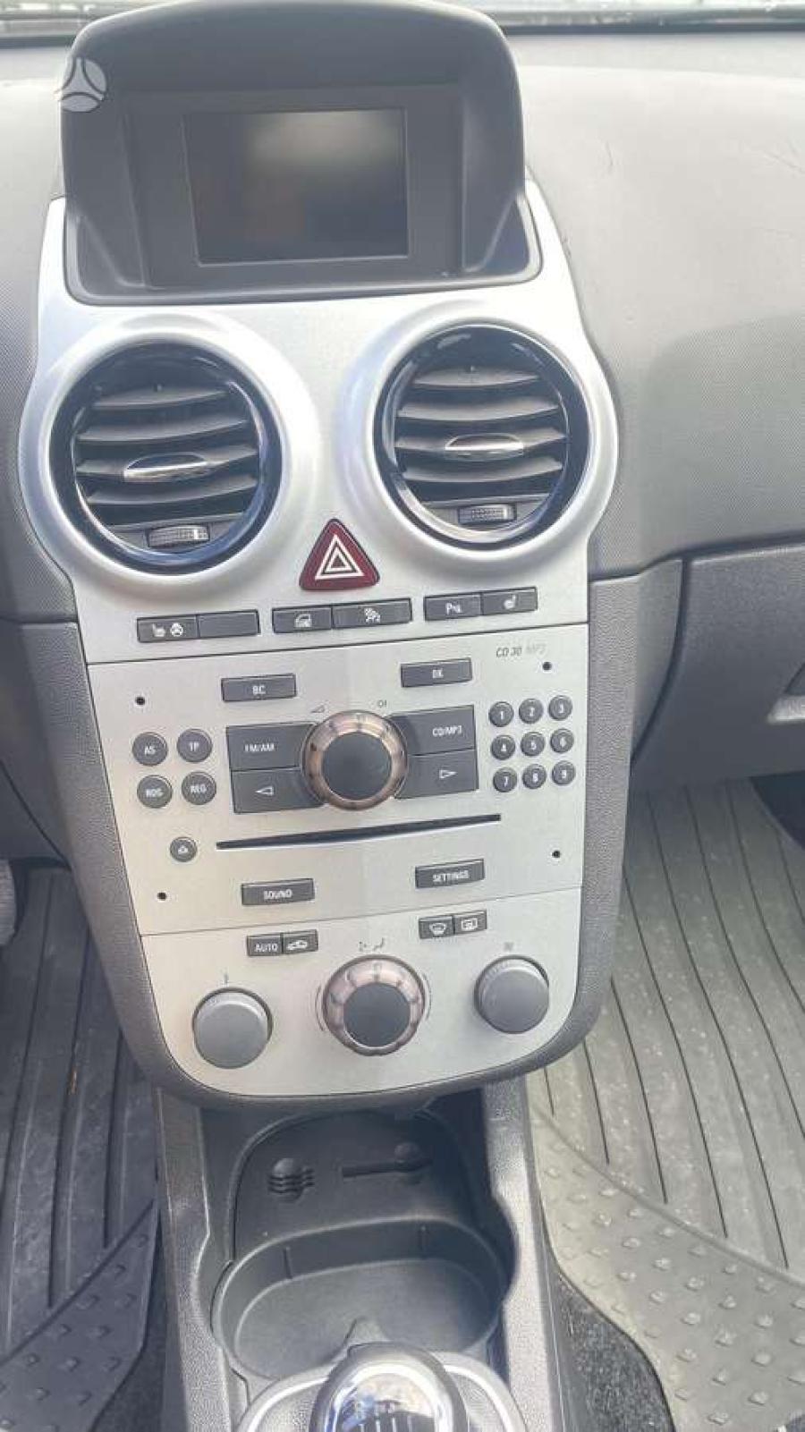 Grey Opel Corsa 2010 in Vilnius, with an engine capacity of 1.25 L and mileage of 181 thousand km for 2000 €, photo 17 on AUTOMOTO.COM.LV