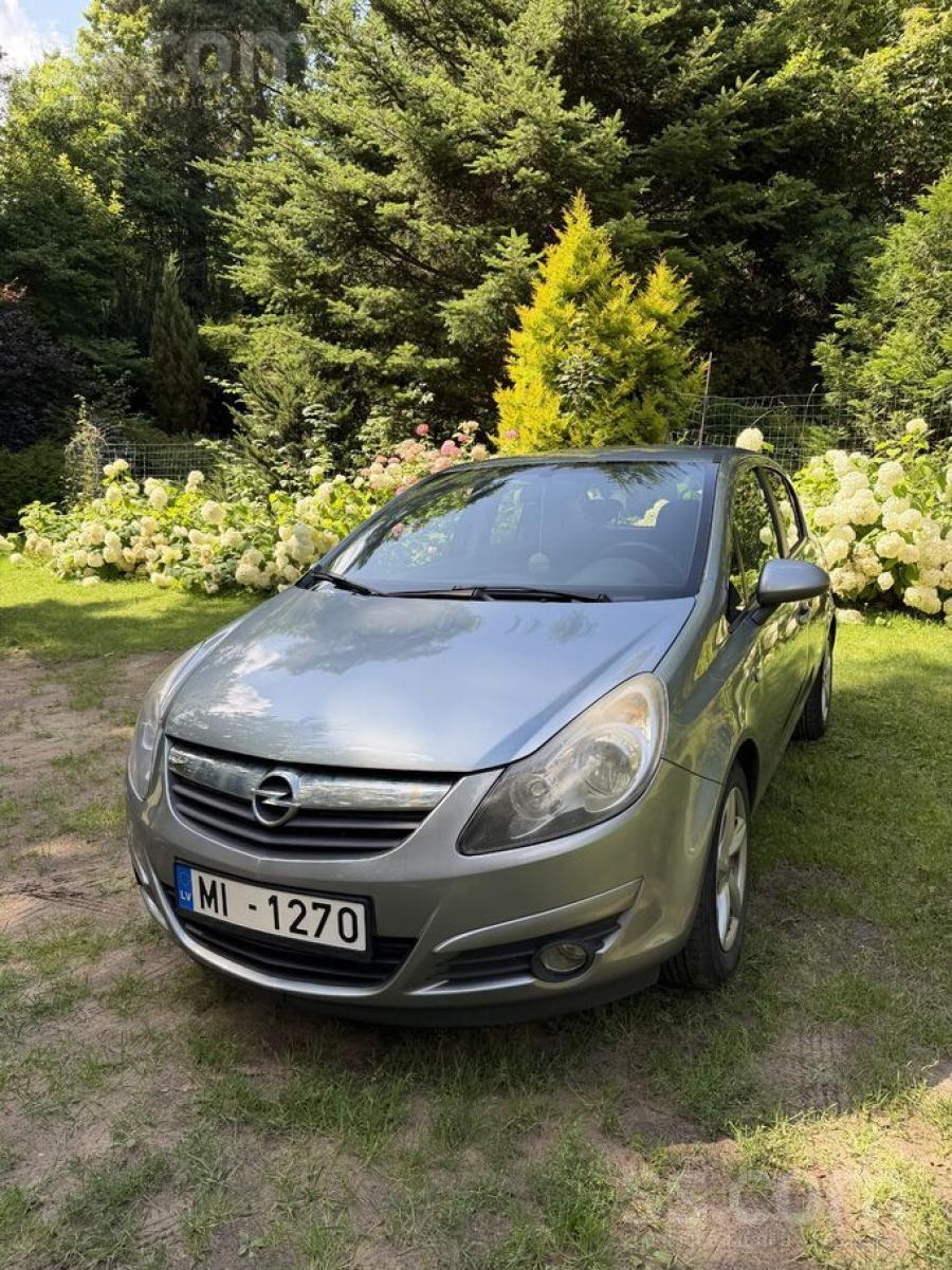 Pelēks Opel Corsa 2010 Ogre, ar dzinēja tilpumu 1.30 L un nobraukumu 360 tūkst. km par 1300 €, foto 3 vietnē AUTOMOTO.COM.LV