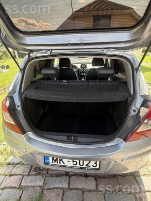 Pelēks Opel Corsa 2010 Rīga, ar dzinēja tilpumu 1.30 L un nobraukumu 206 tūkst. km par 1800 €, foto 11 vietnē AUTOMOTO.COM.LV