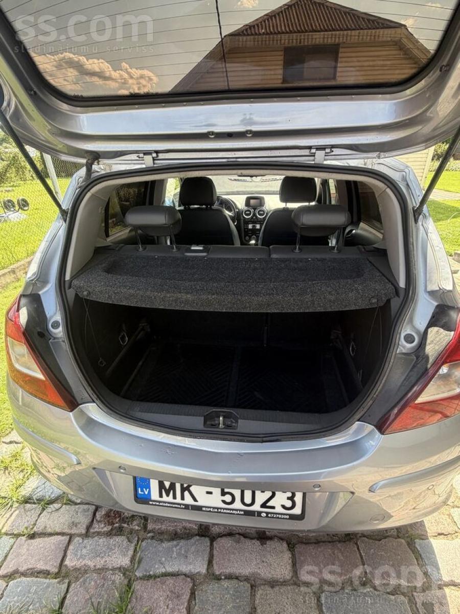 Pelēks Opel Corsa 2010 Rīga, ar dzinēja tilpumu 1.30 L un nobraukumu 206 tūkst. km par 1800 €, foto 11 vietnē AUTOMOTO.COM.LV