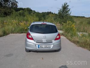 Grey Opel Corsa 2010 in Jelgava, with an engine capacity of 1.20 L and mileage of 202 thousand km for 3000 €, photo 6 on AUTOMOTO.COM.LV