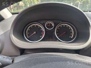 Pelēks Opel Corsa 2010 Rīga, ar dzinēja tilpumu 1.40 L un nobraukumu 136 tūkst. km par 2300 €, foto 4 vietnē AUTOMOTO.COM.LV