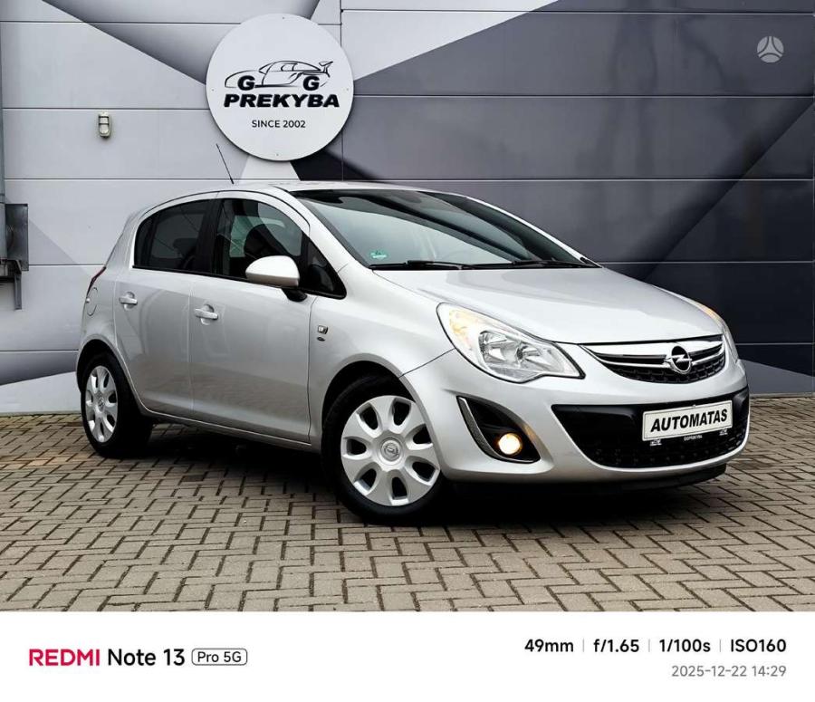 Grey Opel Corsa 2011 in Kaunas, with an engine capacity of 1.40 L and mileage of 85 thousand km for 3950 €, photo 1 on AUTOMOTO.COM.LV