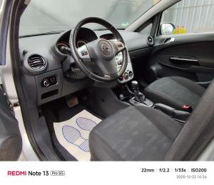 Grey Opel Corsa 2011 in Kaunas, with an engine capacity of 1.40 L and mileage of 85 thousand km for 3950 €, photo 16 on AUTOMOTO.COM.LV