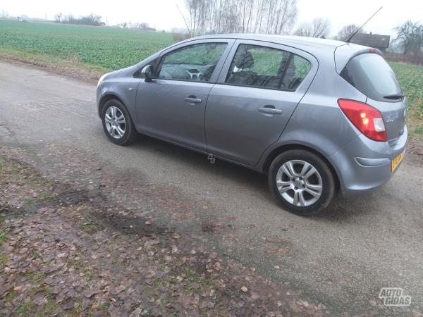 Pelēks Opel Corsa 2011 Viļņa, ar dzinēja tilpumu 1.30 L un nobraukumu 2 tūkst. km par 700 €, foto 1 vietnē AUTOMOTO.COM.LV