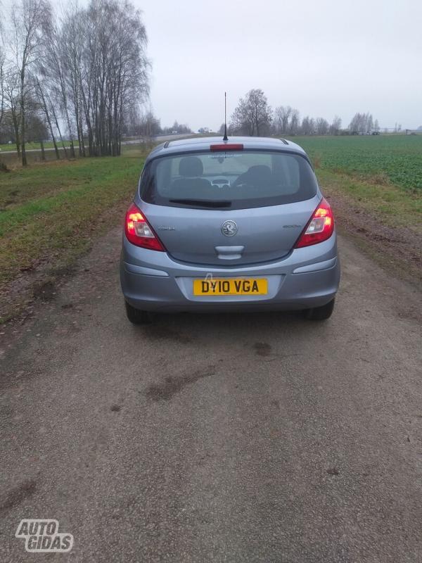 Grey Opel Corsa 2011 in Vilnius, with an engine capacity of 1.30 L and mileage of 2 thousand km for 70 €, photo 2 on AUTOMOTO.COM.LV