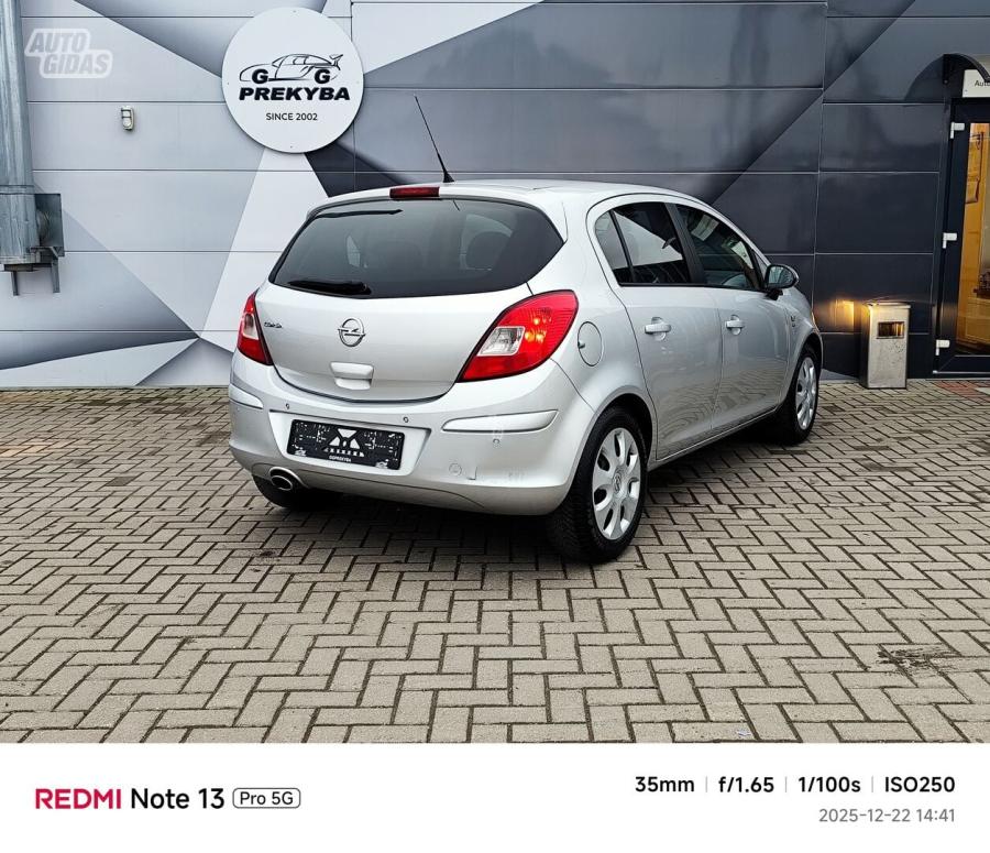 Grey Opel Corsa 2011 in Ramuciai, with an engine capacity of 1.40 L and mileage of 85 thousand km for 3950 €, photo 9 on AUTOMOTO.COM.LV