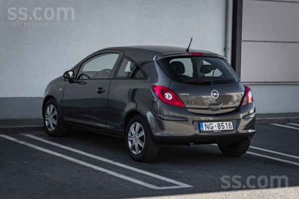 Grey Opel Corsa 2011 in Riga, with an engine capacity of 1.20 L and mileage of 0 thousand km for 1995 €, photo 6 on AUTOMOTO.COM.LV