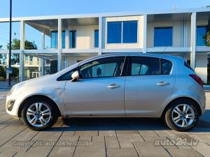 Pelēks Opel Corsa 2011 Tallina, ar dzinēja tilpumu 1.20 L un nobraukumu 165 tūkst. km par 1950 €, foto 3 vietnē AUTOMOTO.COM.LV