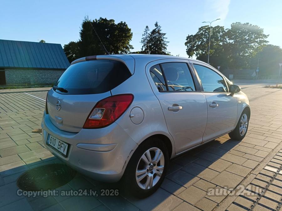 Pelēks Opel Corsa 2011 Tallina, ar dzinēja tilpumu 1.20 L un nobraukumu 165 tūkst. km par 1950 €, foto 7 vietnē AUTOMOTO.COM.LV