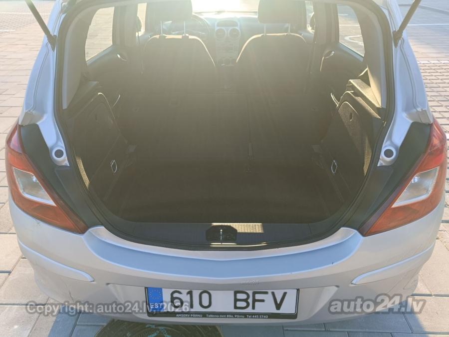 Pelēks Opel Corsa 2011 Tallina, ar dzinēja tilpumu 1.20 L un nobraukumu 165 tūkst. km par 1950 €, foto 18 vietnē AUTOMOTO.COM.LV