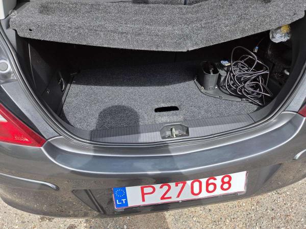 Pelēks Opel Corsa 2011 Šilutė, ar dzinēja tilpumu 1.23 L un nobraukumu 189 tūkst. km par 1700 €, foto 8 vietnē AUTOMOTO.COM.LV