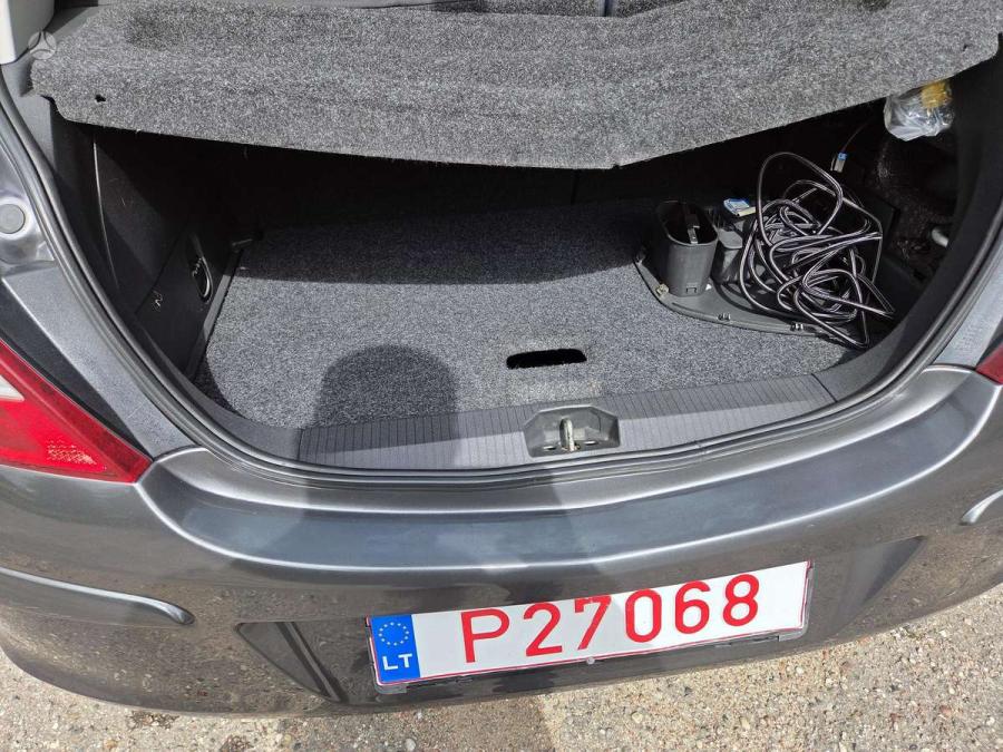 Pelēks Opel Corsa 2011 Šilutė, ar dzinēja tilpumu 1.23 L un nobraukumu 189 tūkst. km par 1700 €, foto 9 vietnē AUTOMOTO.COM.LV