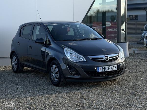 Pelēks Opel Corsa 2011 Šauļi, ar dzinēja tilpumu 1.40 L un nobraukumu 113 tūkst. km par 2500 €, foto 4 vietnē AUTOMOTO.COM.LV