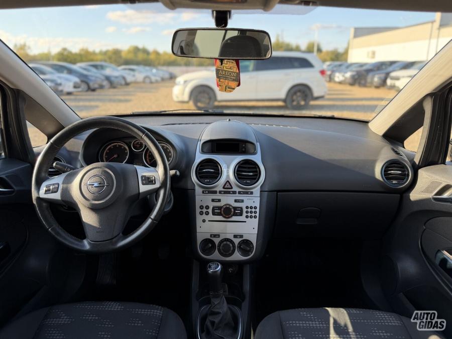 Pelēks Opel Corsa 2011 Šauļi, ar dzinēja tilpumu 1.40 L un nobraukumu 113 tūkst. km par 2500 €, foto 14 vietnē AUTOMOTO.COM.LV
