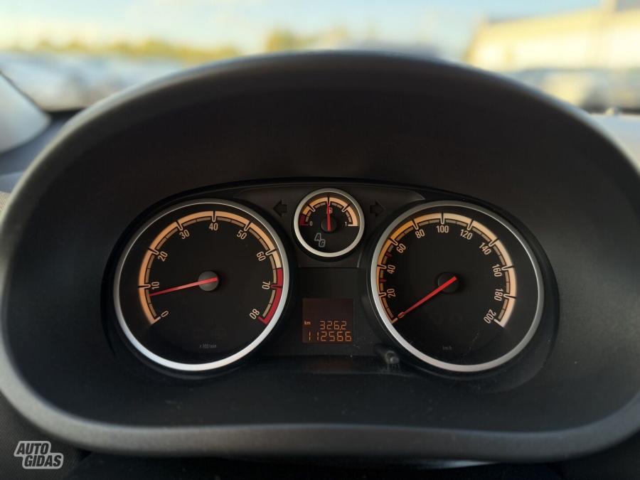 Pelēks Opel Corsa 2011 Šauļi, ar dzinēja tilpumu 1.40 L un nobraukumu 113 tūkst. km par 2500 €, foto 19 vietnē AUTOMOTO.COM.LV