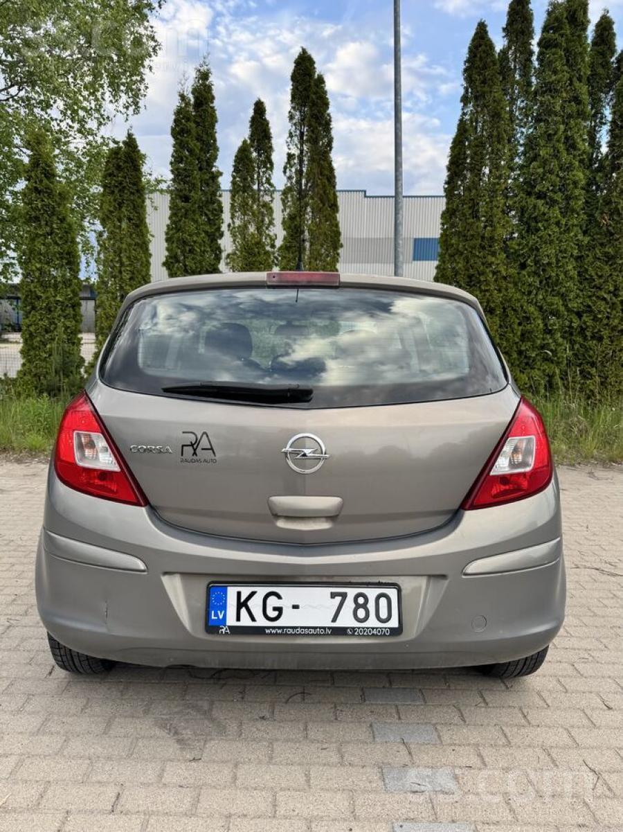 Grey Opel Corsa 2012 in Jurmala, with an engine capacity of 1.20 L and mileage of 227 thousand km for 1599 €, photo 6 on AUTOMOTO.COM.LV