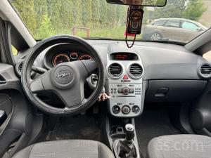 Grey Opel Corsa 2012 in Jurmala, with an engine capacity of 1.20 L and mileage of 227 thousand km for 1599 €, photo 7 on AUTOMOTO.COM.LV
