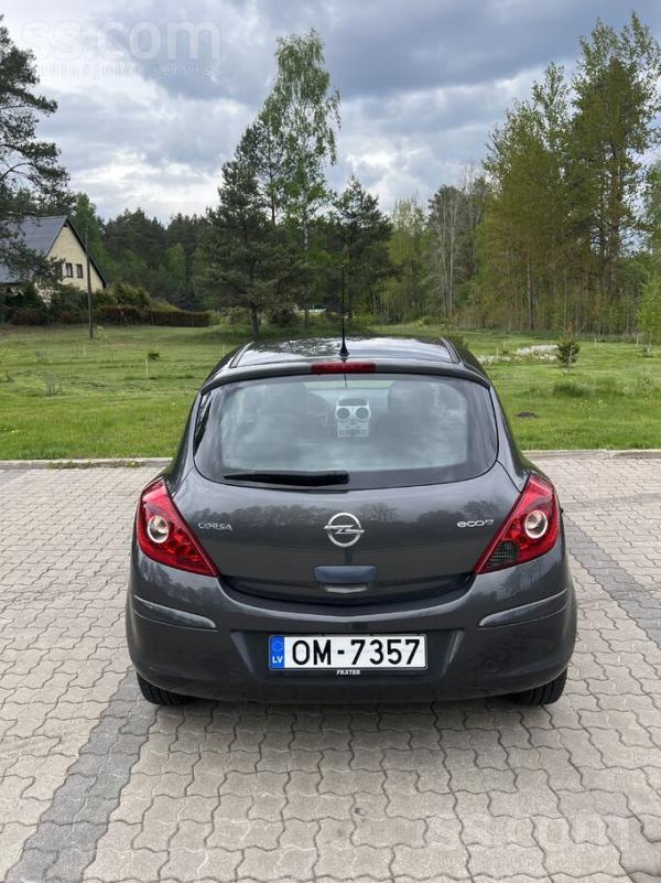 Pelēks Opel Corsa 2012 Rīga, ar dzinēja tilpumu 1.20 L un nobraukumu 209 tūkst. km par 2349 €, foto 3 vietnē AUTOMOTO.COM.LV