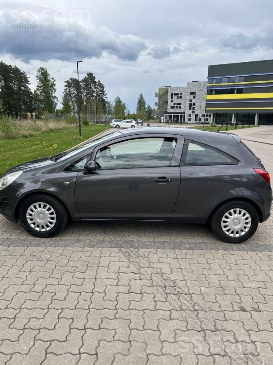 Grey Opel Corsa 2012 in Riga, with an engine capacity of 1.20 L and mileage of 209 thousand km for 2349 €, photo 7 on AUTOMOTO.COM.LV