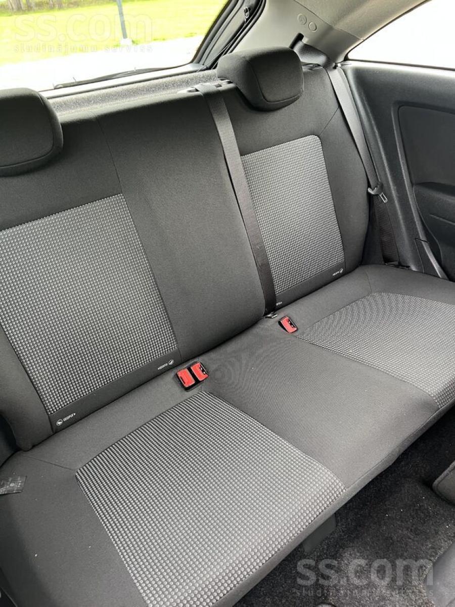 Grey Opel Corsa 2012 in Riga, with an engine capacity of 1.20 L and mileage of 209 thousand km for 2349 €, photo 11 on AUTOMOTO.COM.LV