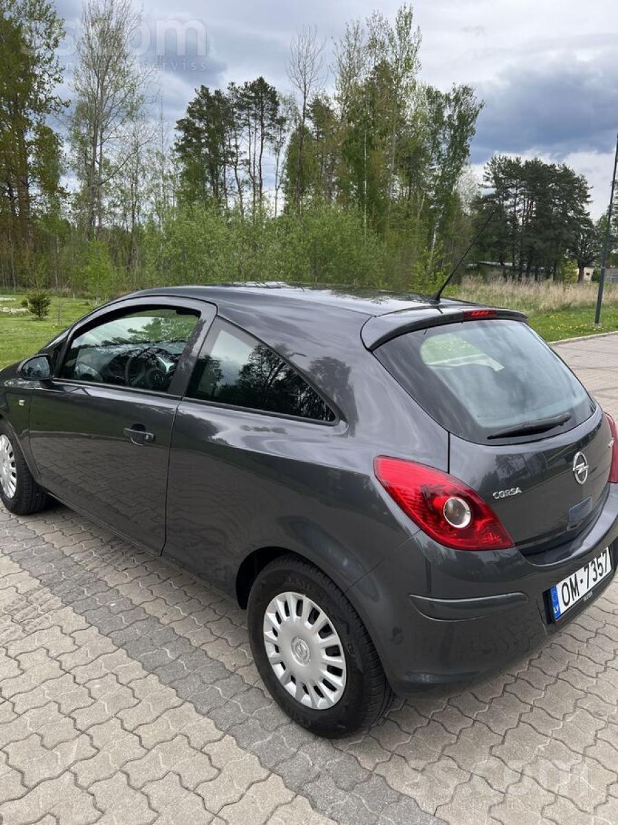 Grey Opel Corsa 2012 in Riga, with an engine capacity of 1.20 L and mileage of 209 thousand km for 2349 €, photo 13 on AUTOMOTO.COM.LV