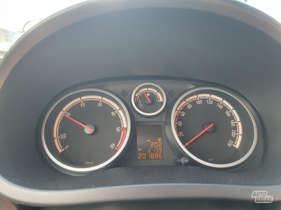 Pelēks Opel Corsa 2012 Kauņa, ar dzinēja tilpumu 1.30 L un nobraukumu 201 tūkst. km par 2950 €, foto 13 vietnē AUTOMOTO.COM.LV