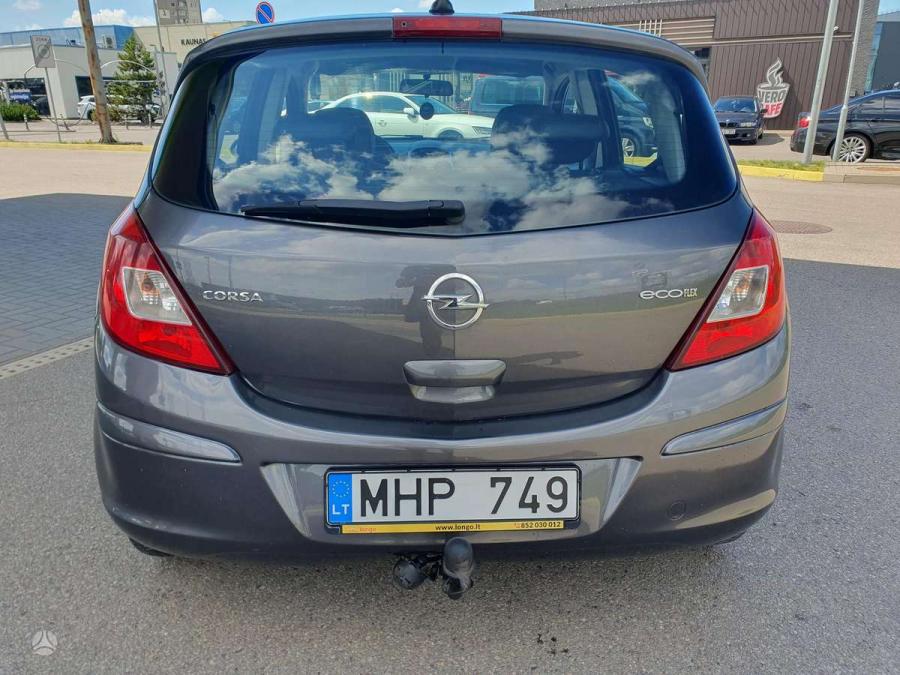 Grey Opel Corsa 2012 in Kaunas, with an engine capacity of 1.30 L and mileage of 201 thousand km for 2950 €, photo 6 on AUTOMOTO.COM.LV