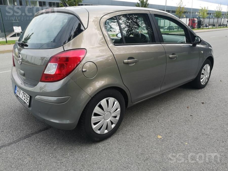 Pelēks Opel Corsa 2012 Rīga, ar dzinēja tilpumu 1.20 L un nobraukumu 0 tūkst. km par 2790 €, foto 5 vietnē AUTOMOTO.COM.LV