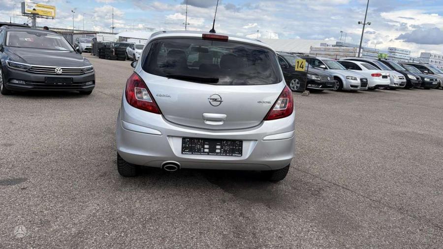 Pelēks Opel Corsa 2012 Marijampole, ar dzinēja tilpumu 1.30 L un nobraukumu 168 tūkst. km par 2950 €, foto 7 vietnē AUTOMOTO.COM.LV