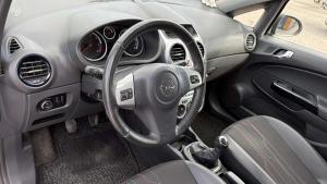 Pelēks Opel Corsa 2012 Marijampole, ar dzinēja tilpumu 1.30 L un nobraukumu 168 tūkst. km par 2950 €, foto 18 vietnē AUTOMOTO.COM.LV